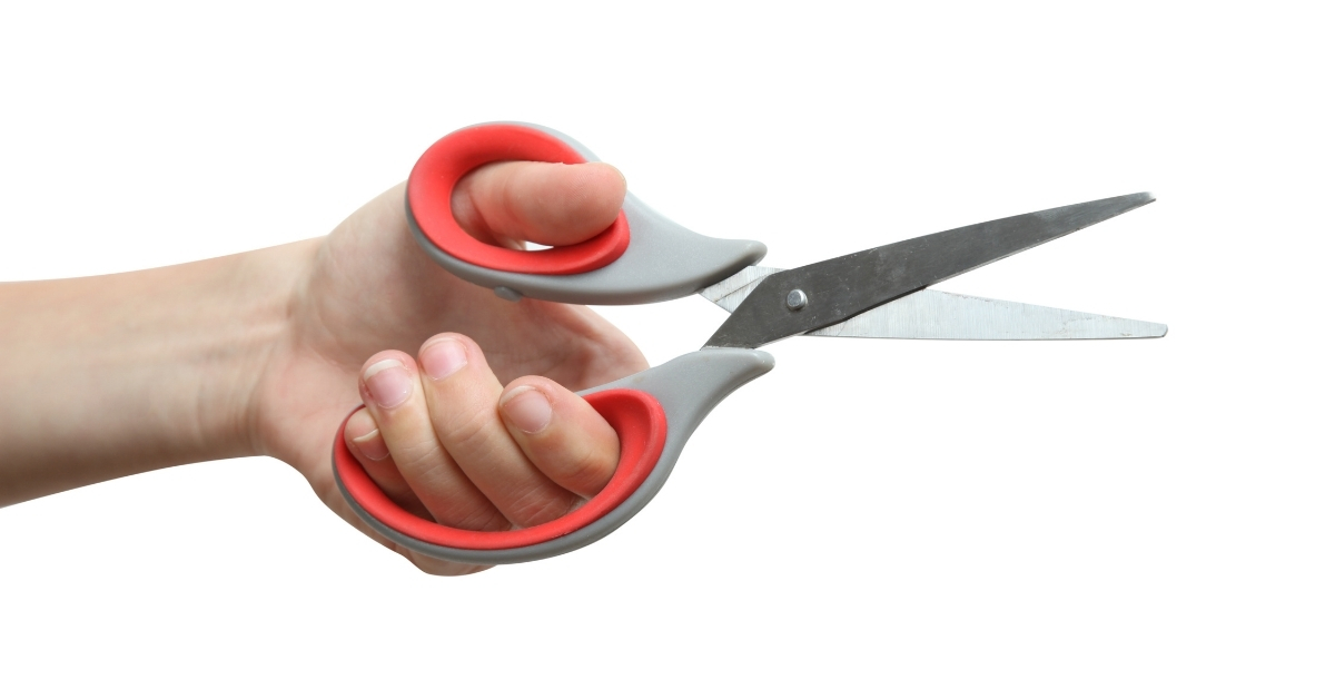 Left-Handed Woman Won't Buy Right-Handed Items: AITA