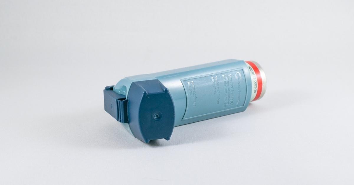 Woman's Male Relatives Hide Fiancé's Inhaler As 'Prank': AITA