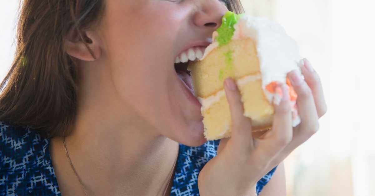 Guy Implies Coworker Is Fat Slob For Pressuing Him To Eat Sweets
