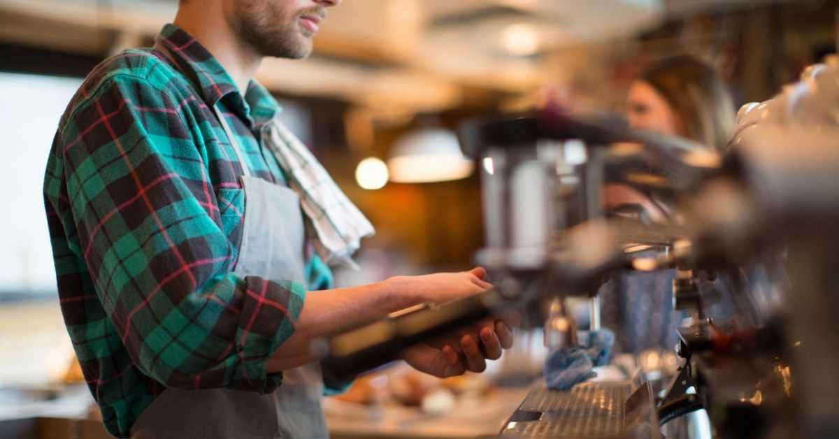 Barista 'Pretends To Get Fired' After Hostile Customer Interactions