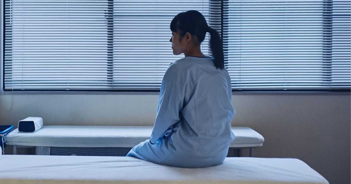 Teen Wont Visit Disabled Stepsister In Hospital