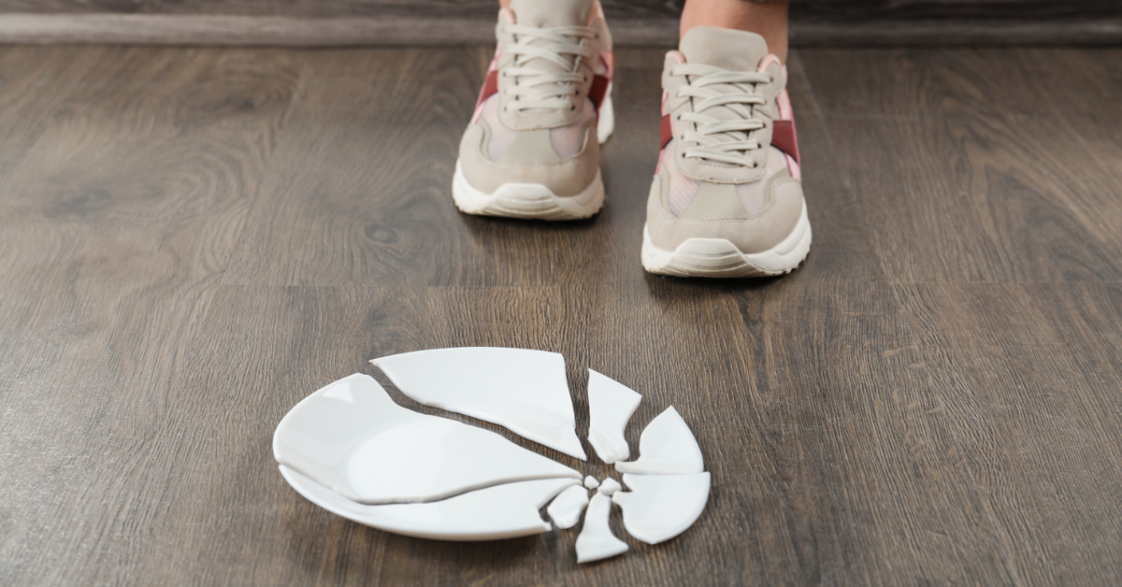 Woman Records SIL Breaking Plate And Shows Her In-Laws