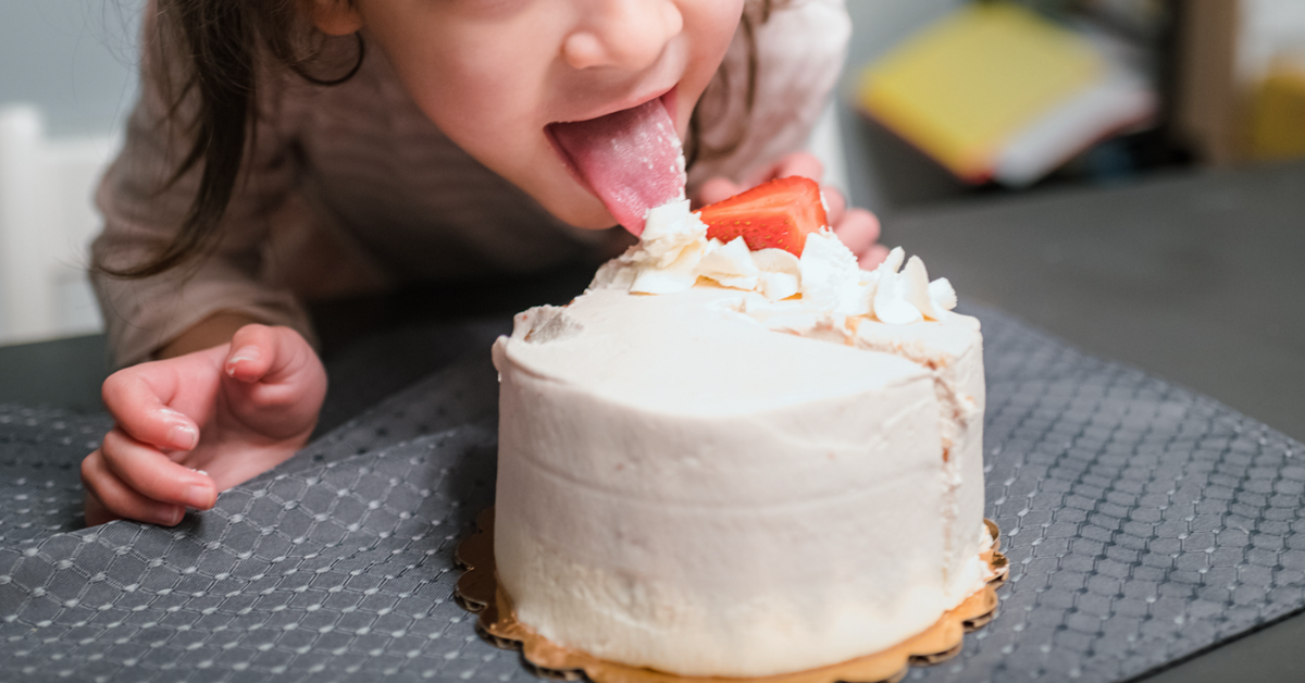 Mom Dismisses Cleaning Lady For Giving Sister Cake
