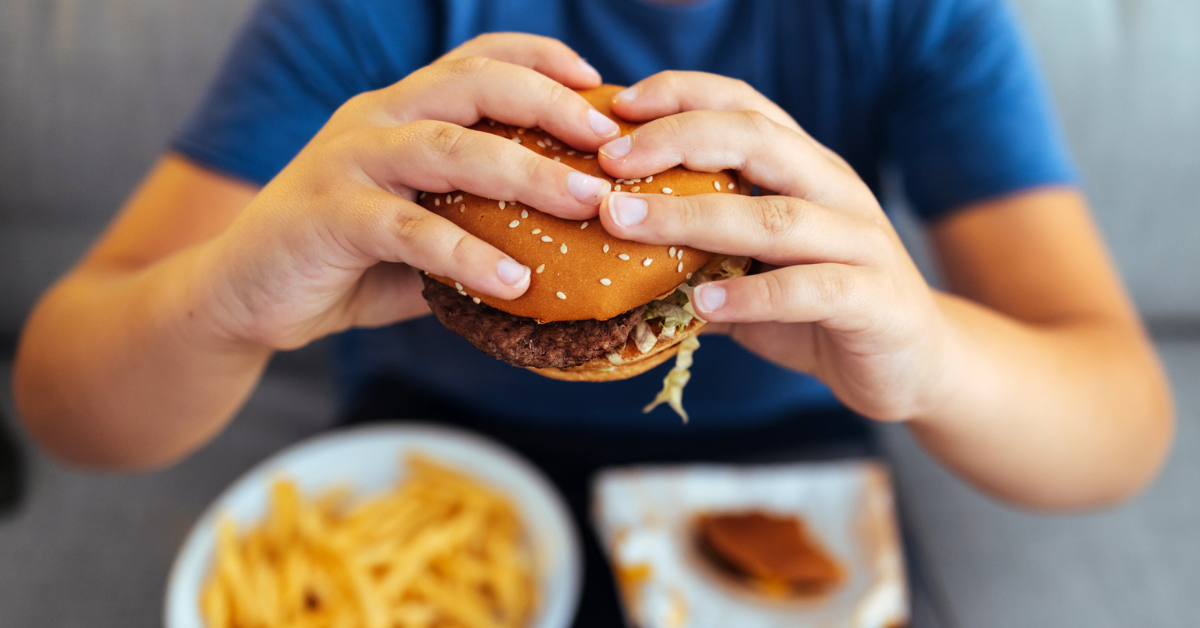 Vegan Dad Irate After Son Eats Burget At Aunt's House