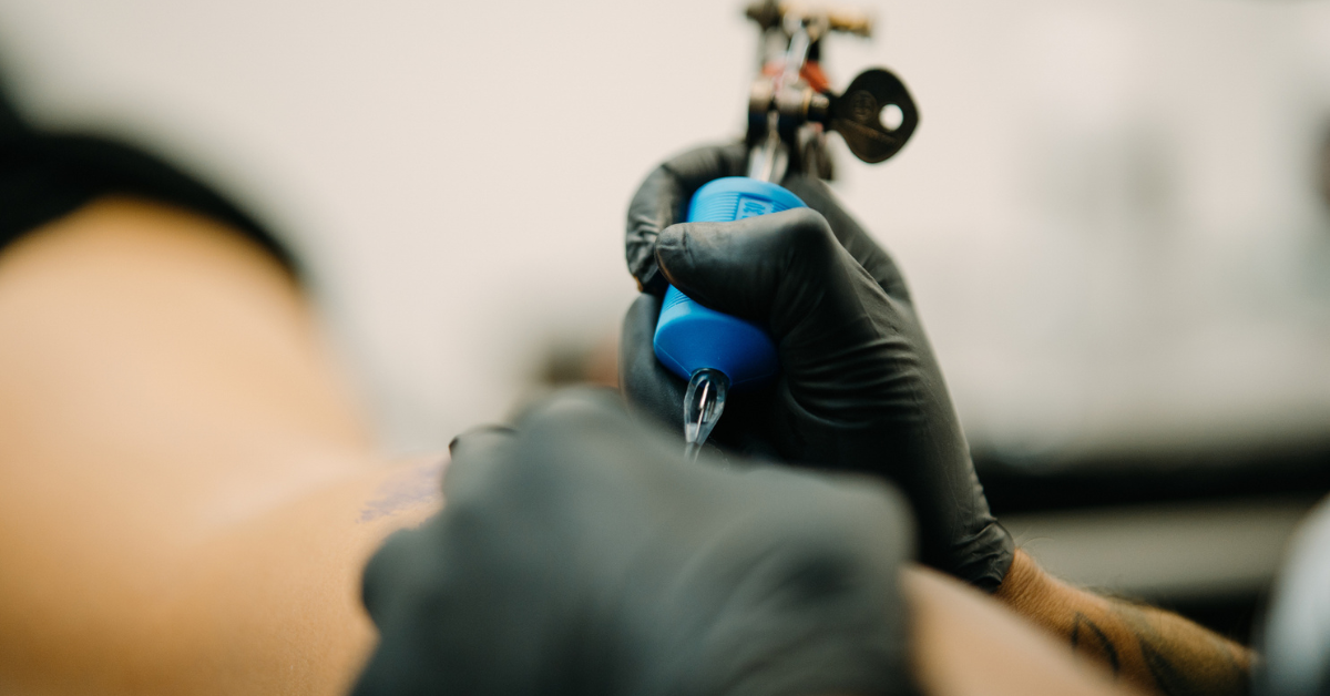 Redditor Won't Help Broke Friend Who Got Tattoo: REDDIT