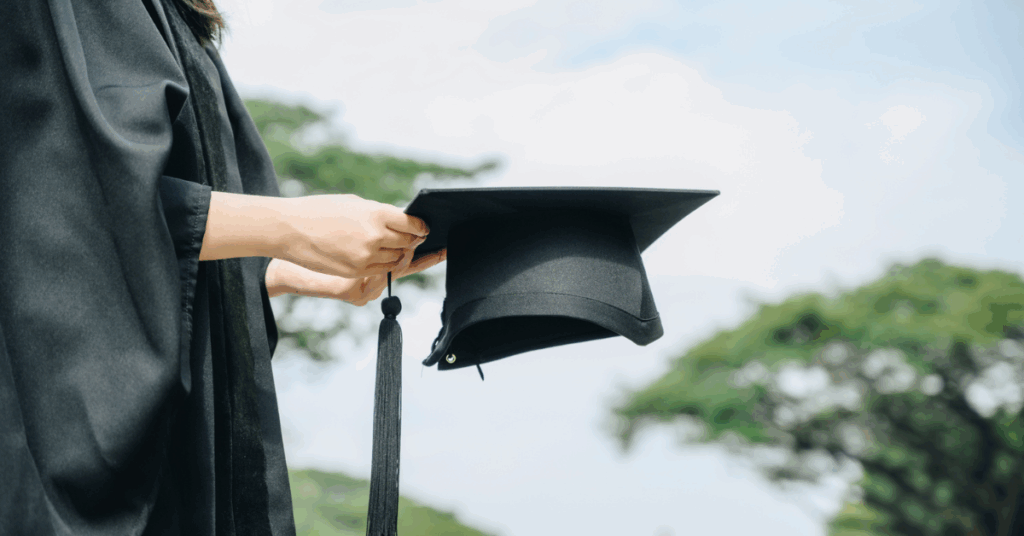 Guy Holds 'Class Clown' Sign In Sister's Grad Pics: REDDIT